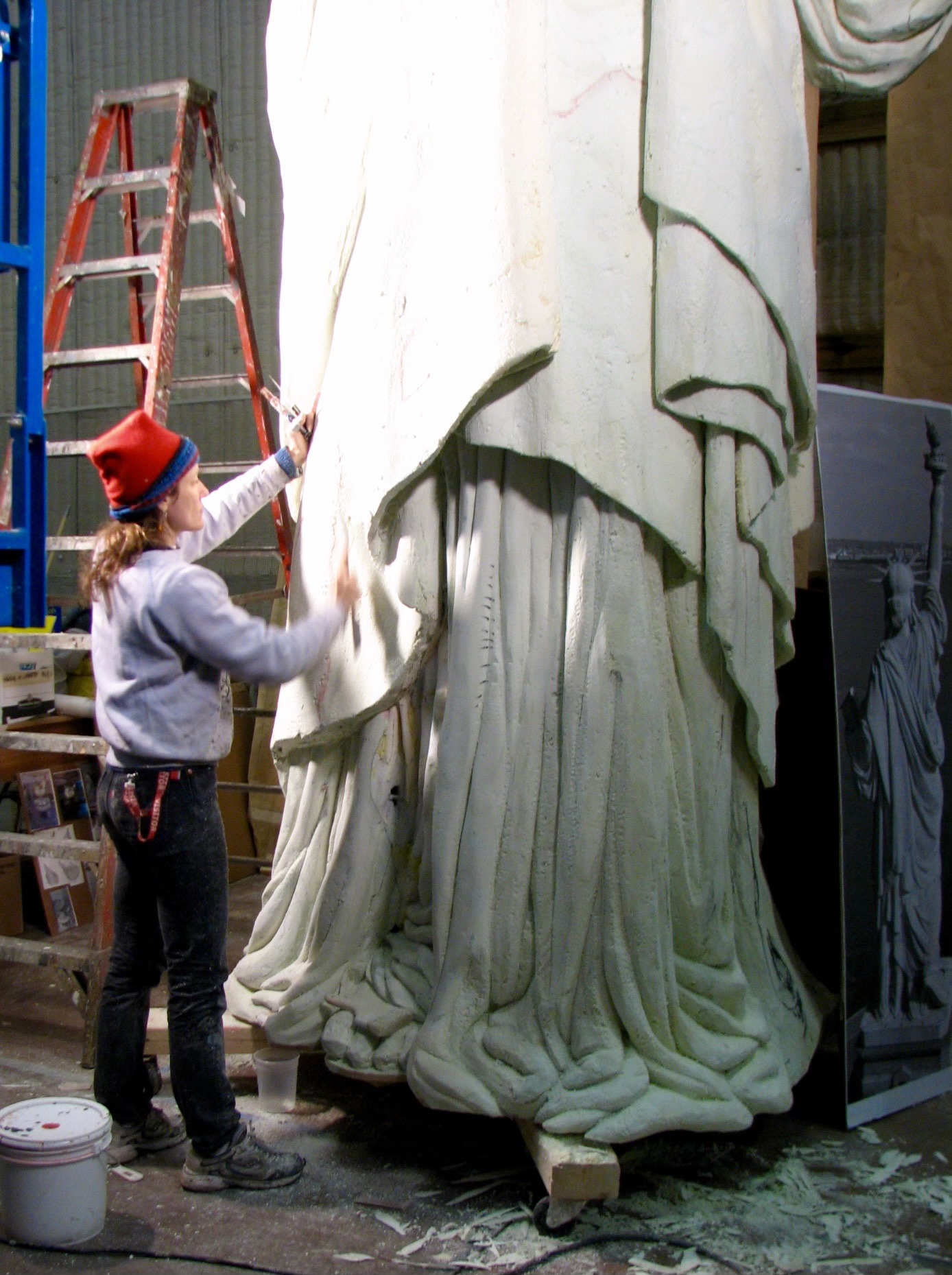 Cheryl Stewart Scenic Artist, Sculptor - Cheryl Stewart